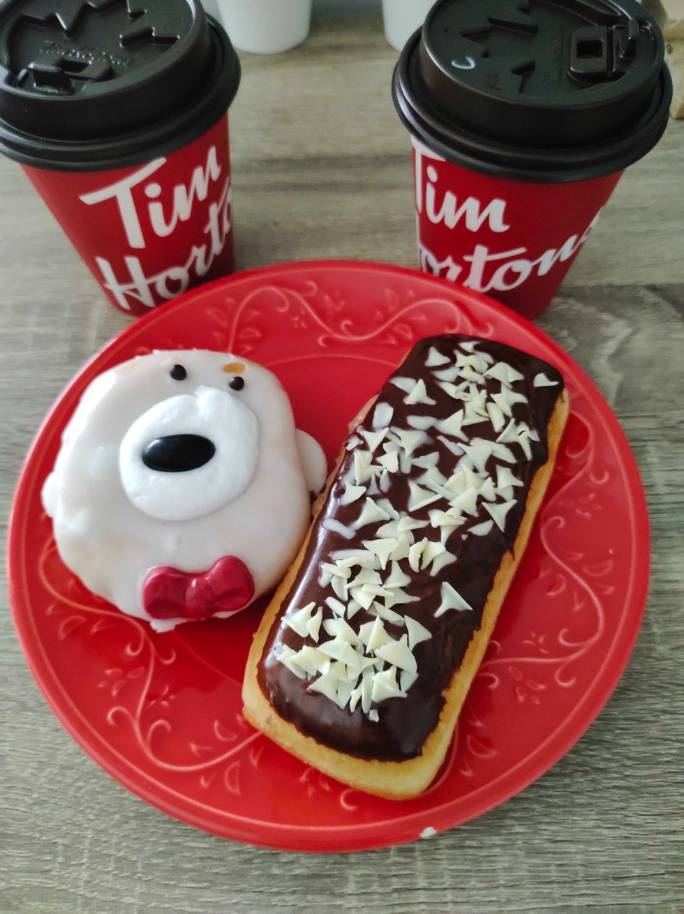 Le menu des Fêtes chez Tim Hortons est sorti et c'est hyper festif ...