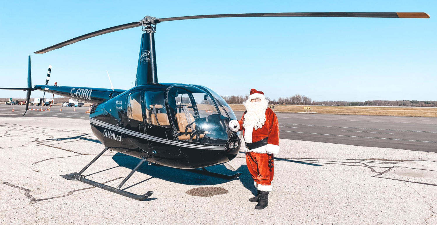 London Ontario Santa Arrives In Style In A Helicopter (VIDEO) - Narcity