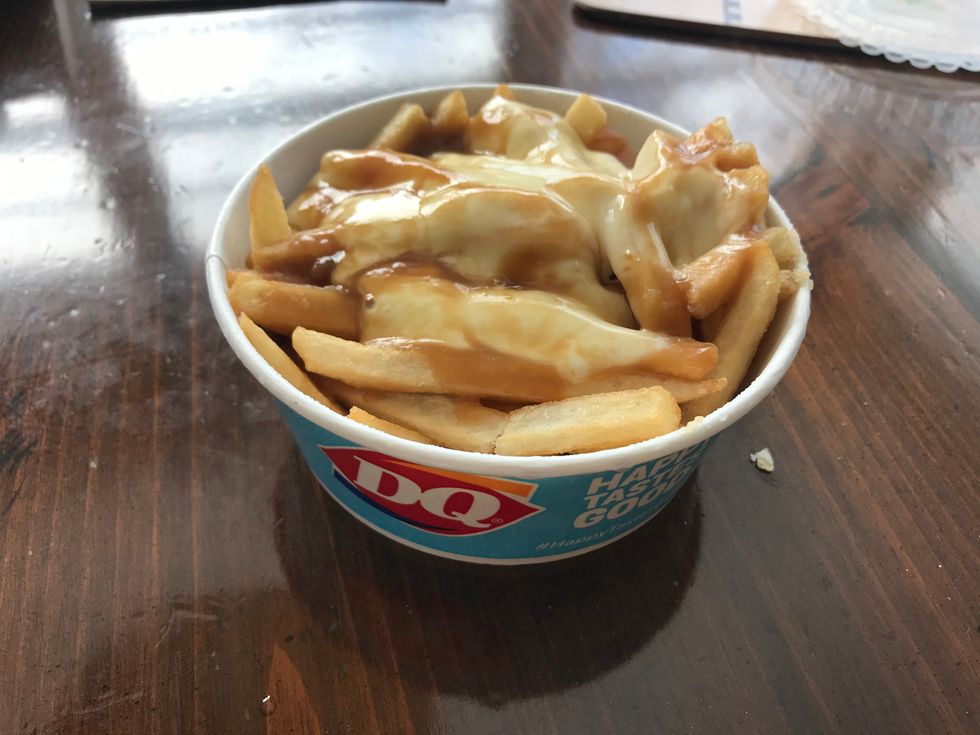 Dairy Queen Poutine Exists This Is My Honest Opinion Of It Narcity dairy-queen-poutine-exists-this-is-my-honest-opinion-of-it-narcity
