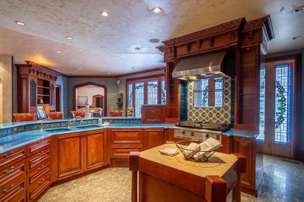 This $12.8M Mansion Near Toronto Looks Straight Out Of 'Beauty & The ...
