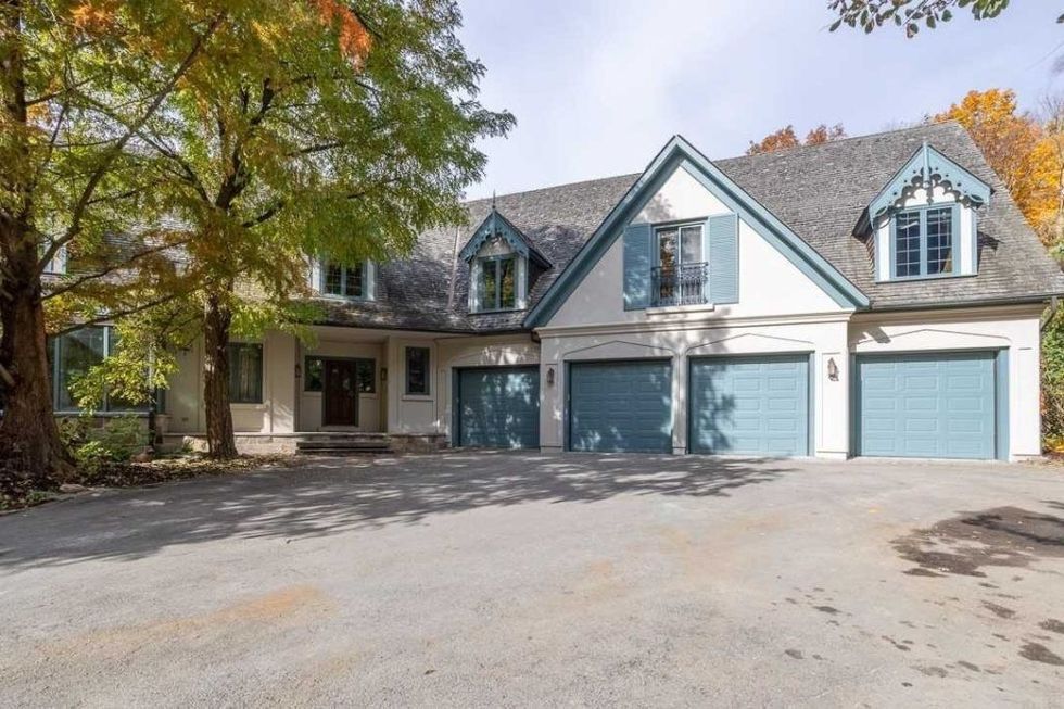 This $12.8M Mansion Near Toronto Looks Straight Out Of 'Beauty & The ...