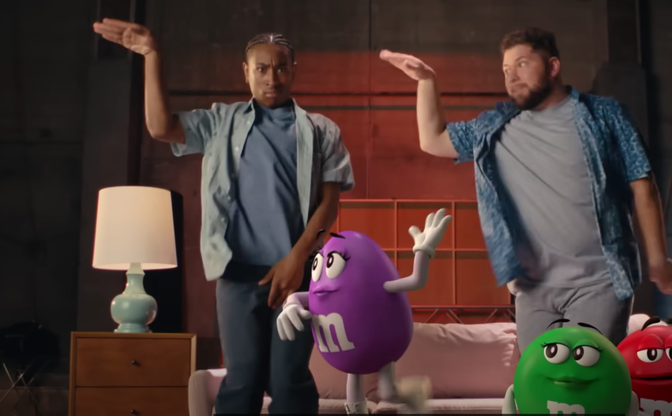 M&M’S New Purple 'Spokescandy' Dropped A Music Video & Here Are 4 Cameos You May Have Missed ...